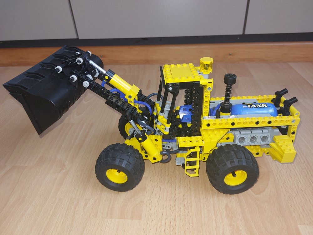 Lego Technic Schaufelradlader Gigant 8459 | Kaufen auf Ricardo
