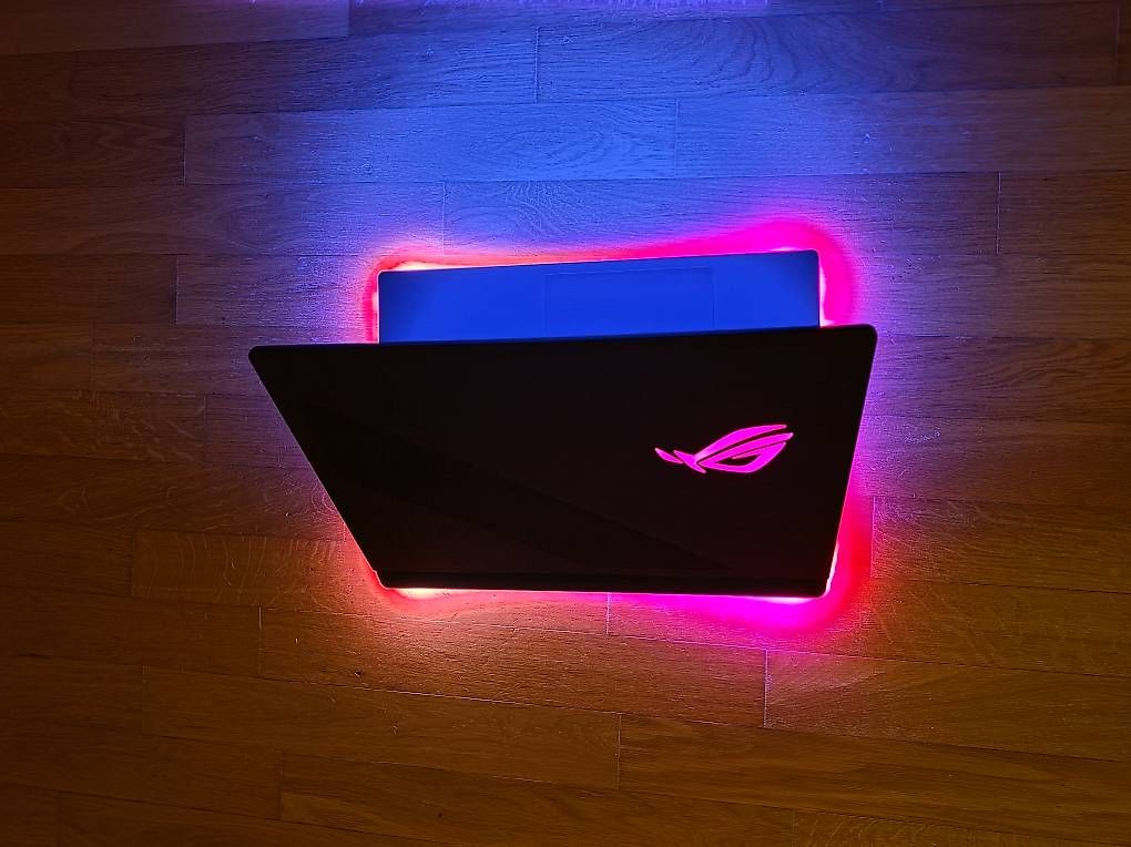 ASUS ROG Strix SCAR 18 Mini Led (RTX 5090) 64GB 4TB (Neu (gemäss ...