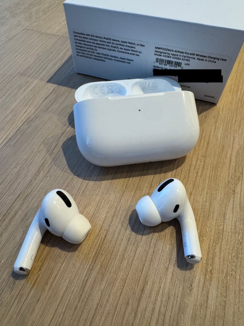 Apple AirPods Pro (1st Gen.) mit kabellosem Ladecase (Gebraucht) in ...