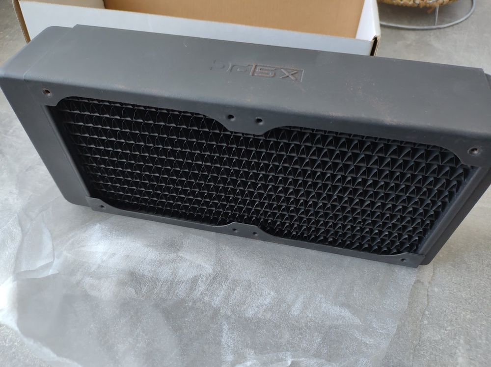 XSPC Xtreme Radiator 240 PC Wasserkühlung (Neu (gemäss Beschreibung ...