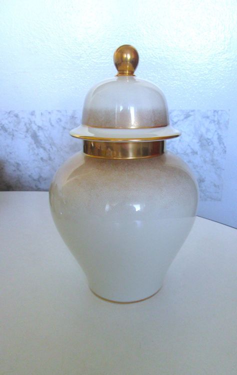 Rosenthal Vase mit Deckel (Gebraucht) in Sementina für CHF 150 – mit ...