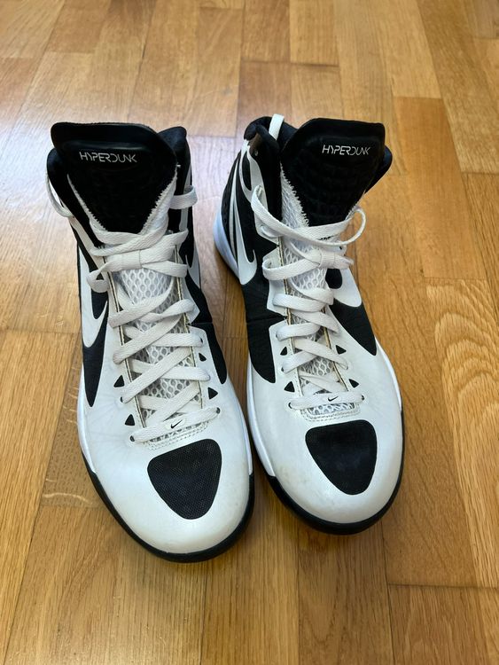NIKE Hyperdunk 2011 'White Black' | Kaufen auf Ricardo