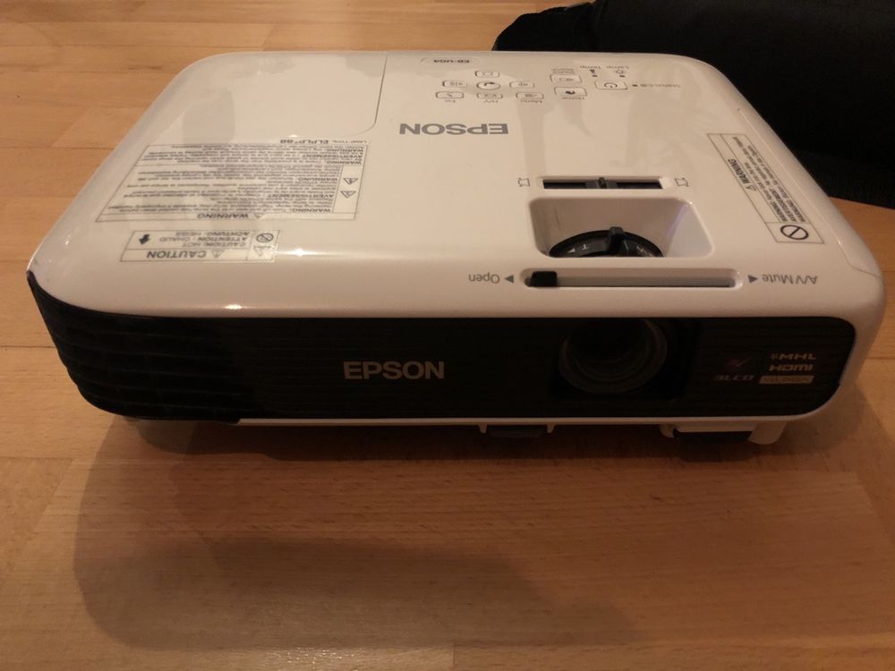 Epson EB-U04 (Gebraucht) in Bern für CHF 80 – nur Abholung auf Ricardo ...