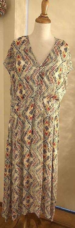 NEU! Schönes Sommerkleid, Viskose, 42, Midi (Gebraucht) in Zürich für CHF 39 – nur Abholung auf ...