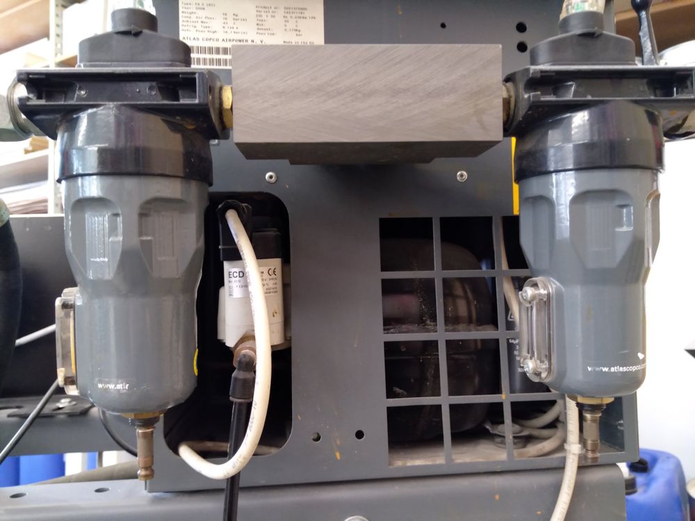 Atlas Copco LE5 FF Profi-Luft-Kompressor mit Kälteeinheit (Gebraucht ...