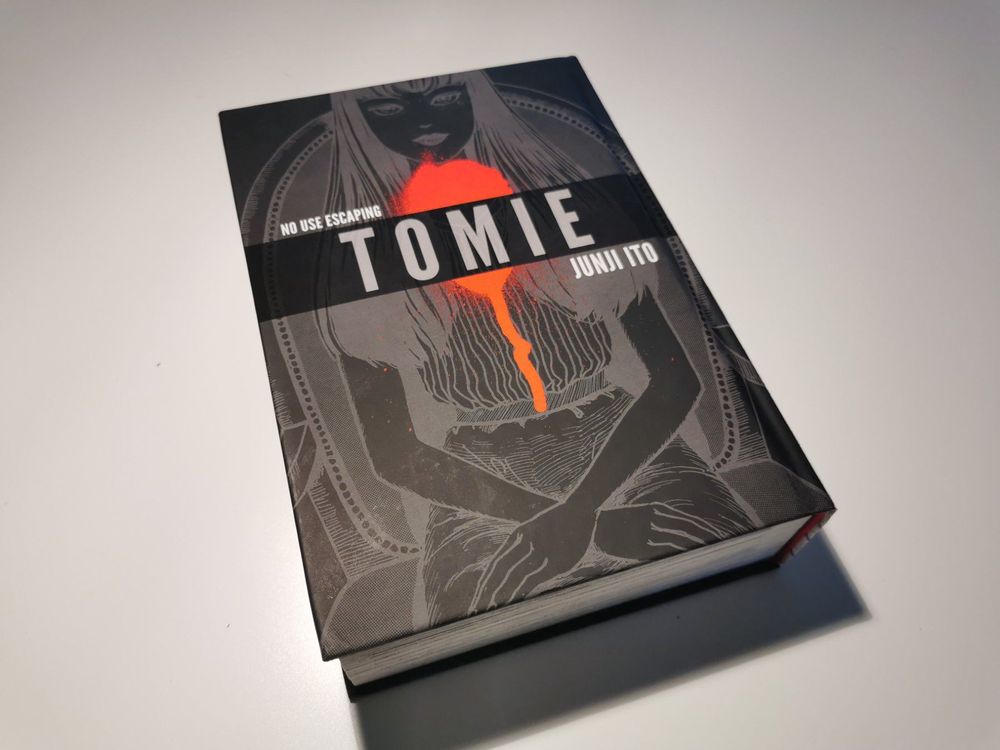 Tomie Complete Deluxe Edition HC Junji Ito (Neu (gemäss Beschreibung ...