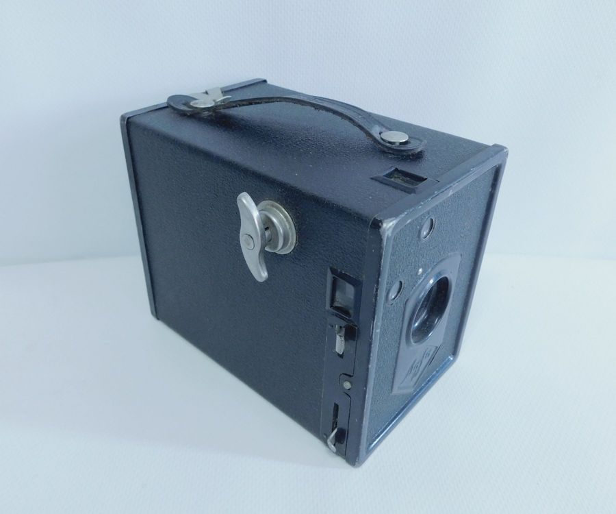 AGFA Box Kamera vintage 1930er (Gebraucht) in Emmenbrücke für CHF 26.5 – mit Lieferung auf ...