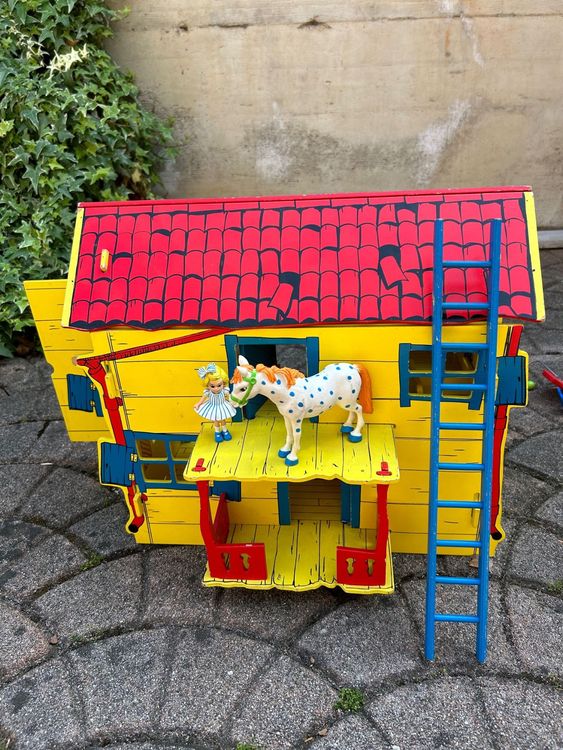 HOLZHAUS PIPPI LANGSTRUMPF (Gebraucht) in Pfäffikon (ZH) für CHF 55 ...