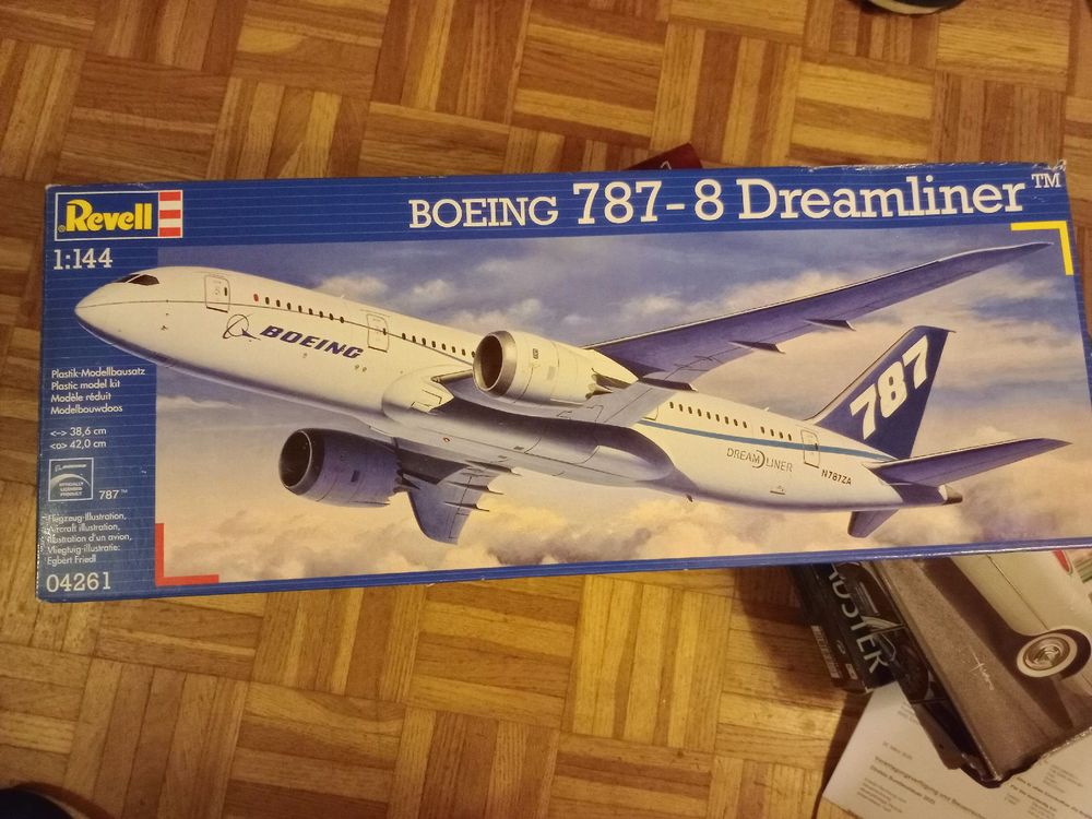 Revell Boeing 787-8 Dreamliner 1:144 | Kaufen auf Ricardo