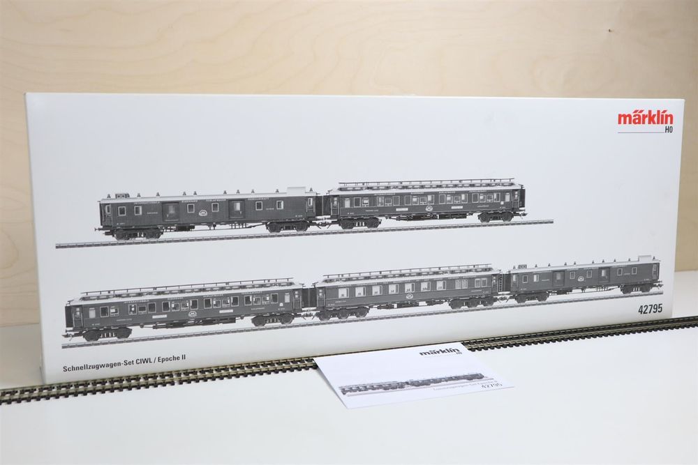 Märklin Orient-Express Wagen Set 42795 (Gebraucht) in Winterthur für CHF 505 – mit Lieferung auf ...