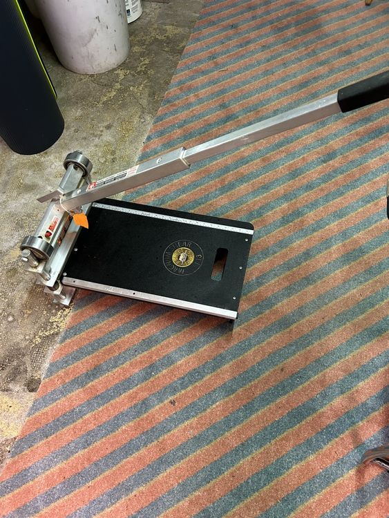 Magnum Bullet Shear 13 Pro Bodenbelagsschneider (Gebraucht) in Luzern ...