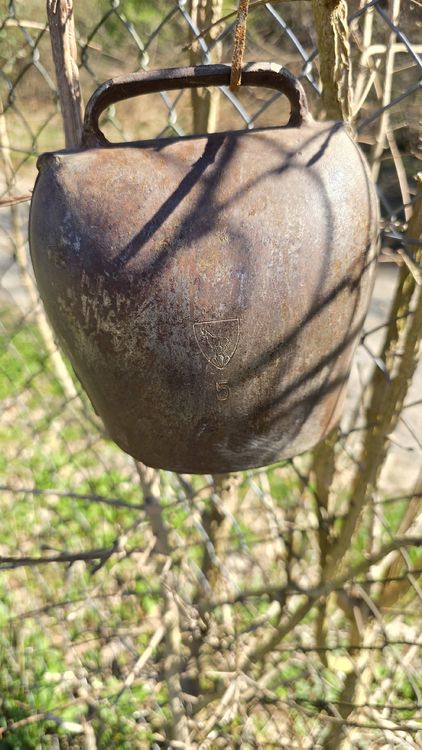 Ancienne cloche de vache firmann bulle No 5 Suisse🇨🇭 16cm (Gebraucht) in Cressier NE für CHF 24 ...