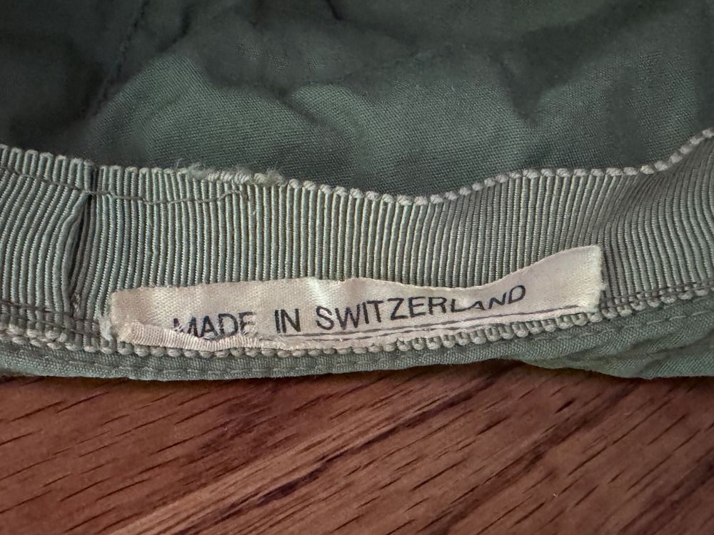 Bob kaki MC Gregor, Made Switzerland (Gebraucht) in Genève für CHF 20 ...
