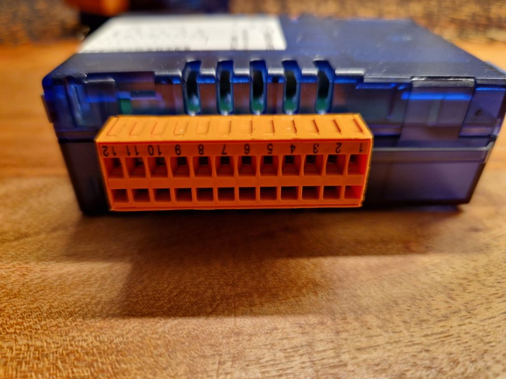 PCD3.A810 Digitales Handbedienmodul mit 4 Relais (Gebraucht) in Rapperswil SG für CHF 65 – mit ...