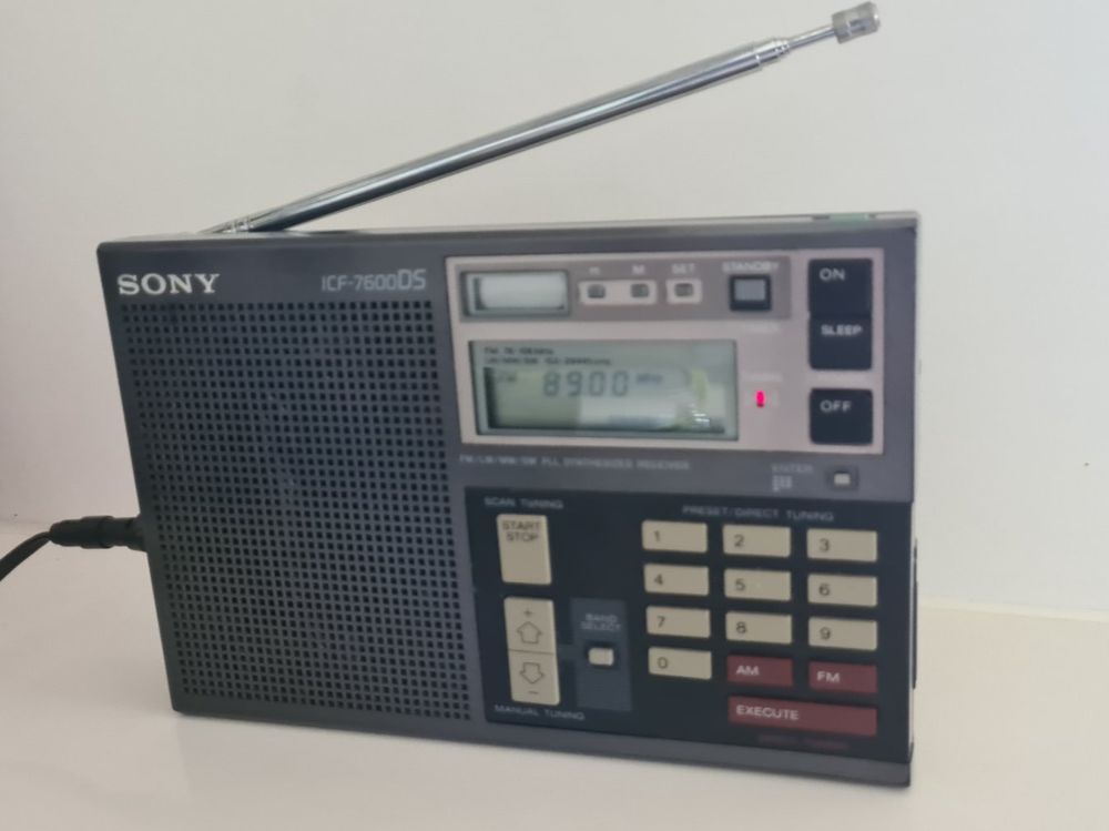 Original Vintage SONY ICF-7600D Weltempfänger/ Multiband (Gebraucht) in Winterthur für CHF 32.9 ...