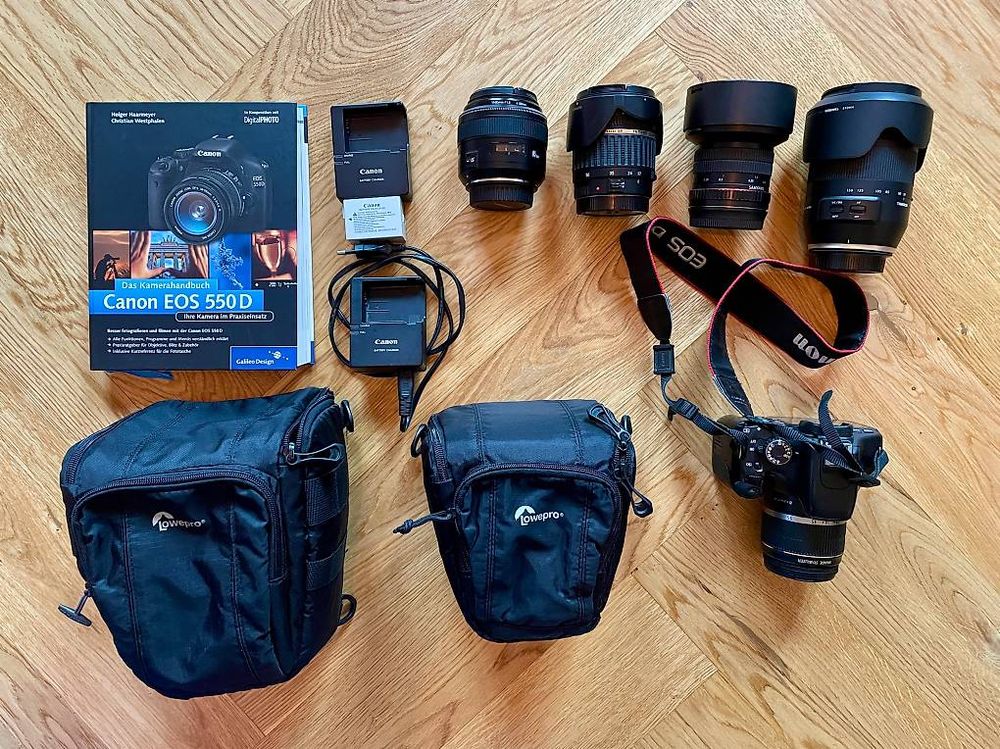 Canon EOS550D, Set inkl. 4 Vollformat Objektive, Blitzsystem (Gebraucht ...