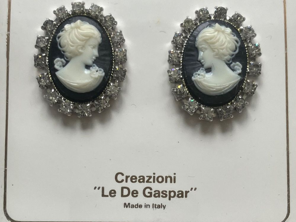 Boucle d'oreilles Clips de Cameo vintage, Le De Gaspar (D'occasion) à ...