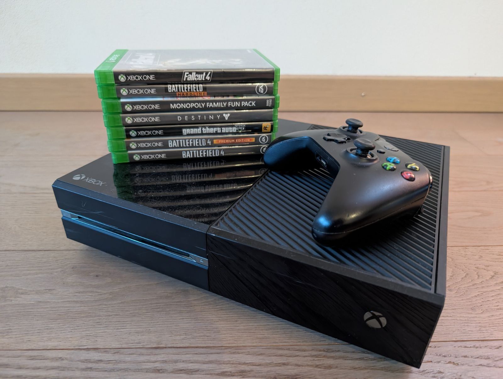 Xbox One Schwarz mit Controller & 6 Spielen (Gebraucht) in Buchs SG für ...