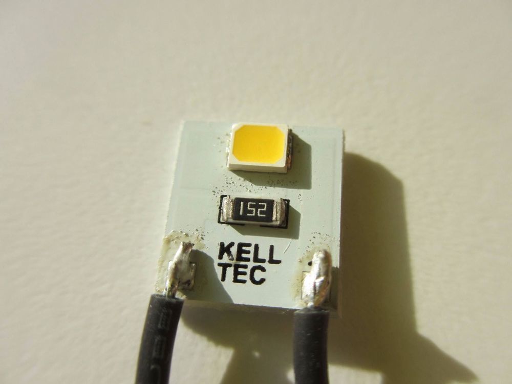 50 Stk KELLTEC LED Beleuchtung warmweiss mit Kabeln DC 0-24V (Neu und ...