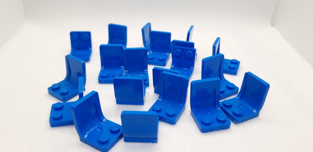 Lego 20 Stk. blaue Sitze 2x2x2 (Neu (gemäss Beschreibung)) in Inwil für ...