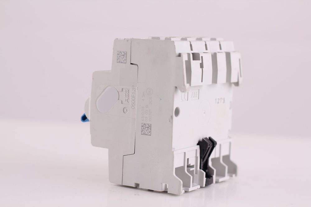 ABB SMISSLINE F454 A K 40 FI 40A 30mA (Gebraucht) in Winterthur für CHF ...