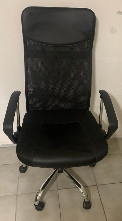 Casaria - Fauteuil chaise de bureau noire inclinable (Gebraucht) in Le Noirmont für CHF 10 – nur ...