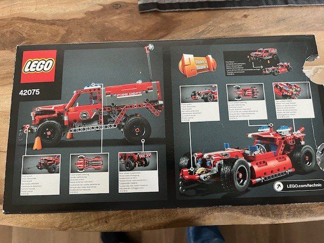 Lego Technic First Responder 42075 zwei in einem (Gebraucht) in ...