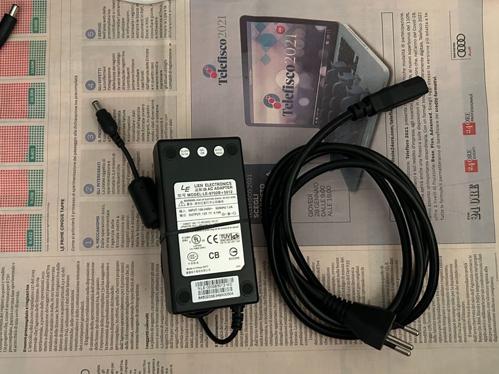 Lien Electronics AC Adapter LE-9702B+5012 12V-4.16A (Gebraucht) in ...