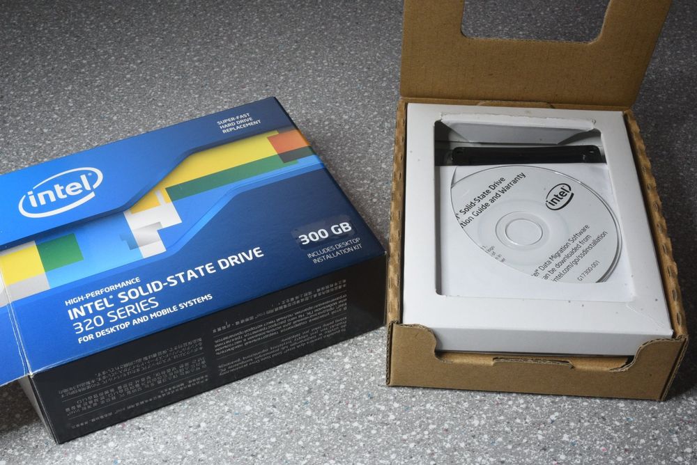 Intel 320 Series SSD 300GB und Intel 330 Series SSD 180GB (Gebraucht ...