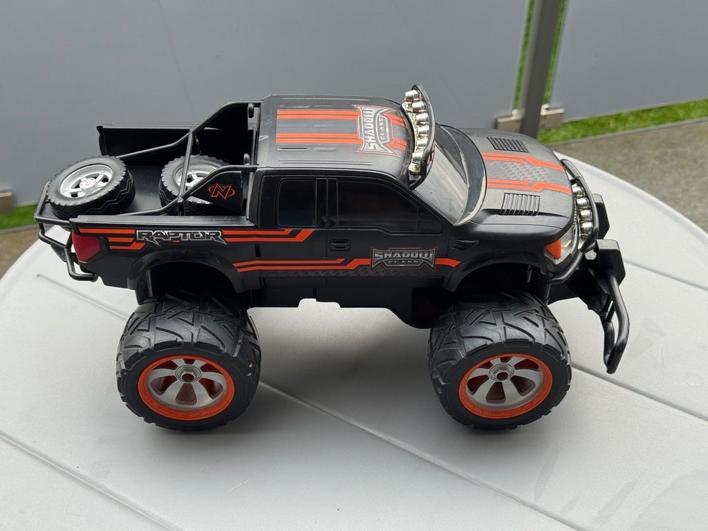 RC Monstertruck „Shadow Raptor“ – Allrad-Offroad (Gebraucht) in ...