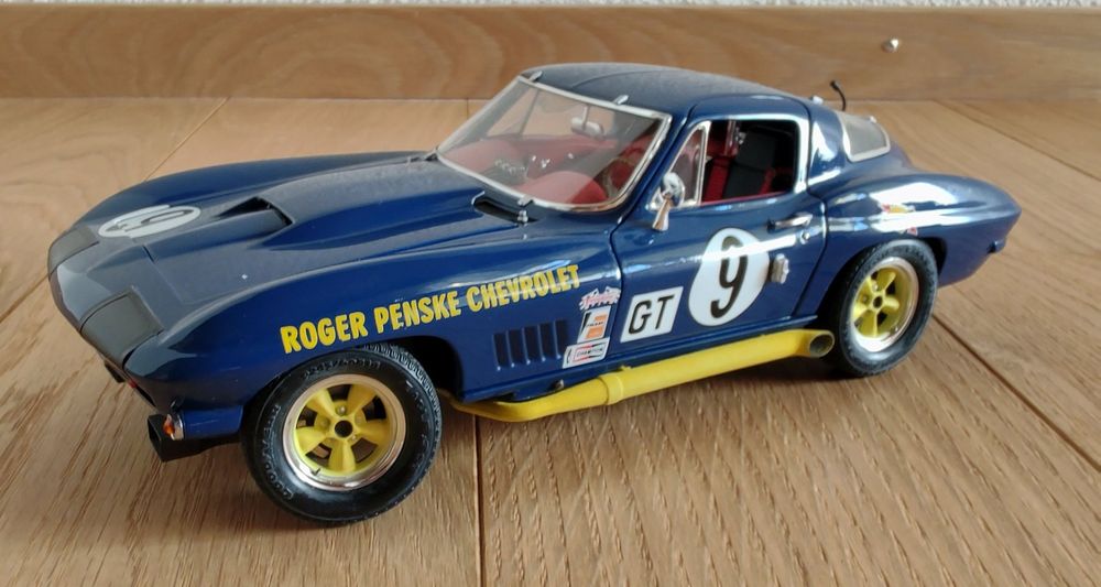 Exoto 1:18 Corvette C2 Penske Sunoco Coupé #9 inkl. spez.OVP (Gebraucht ...