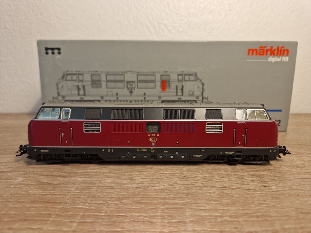 Märklin 3682 Diesellok BR 221 DB H0 OVP NEU (Neu und originalverpackt ...
