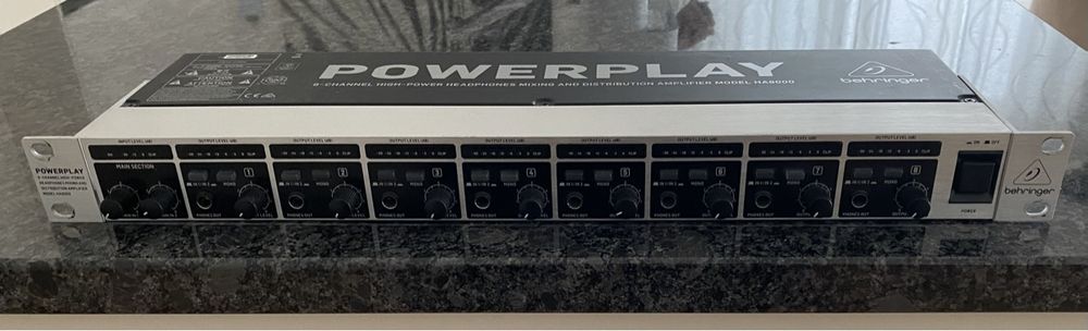 Behringer Powerplay Pro 8 HA 8000 headphone amplifier | Kaufen auf Ricardo