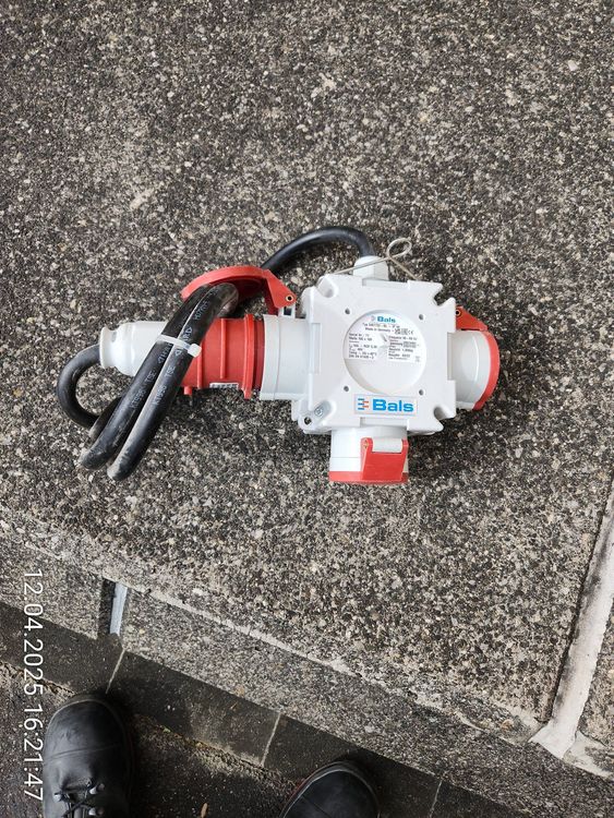CEE Mehrfachverteiler / Kreuzverteiler 3x400V (Gebraucht) in Zürich für ...