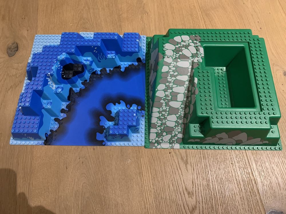 Lego zwei 3D Basisplatten | Kaufen auf Ricardo