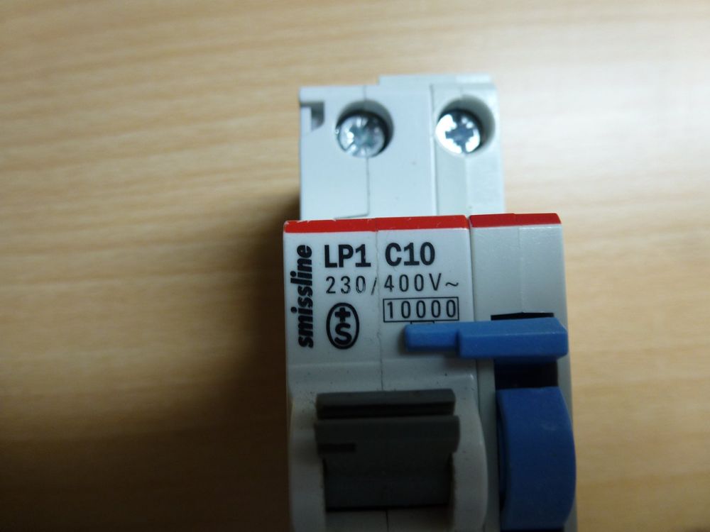 LS 1pol. C10 + N-Trenner F22 ABB-Smissline | Kaufen auf Ricardo