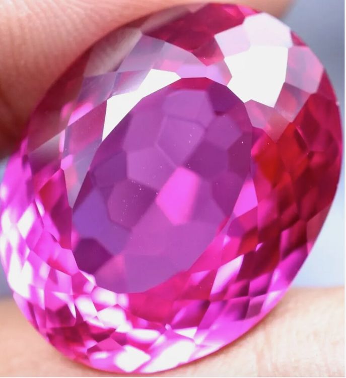 Extremely Rare 57.40 Ct SUNRISE RUBY GGL Certified (Neu und ...