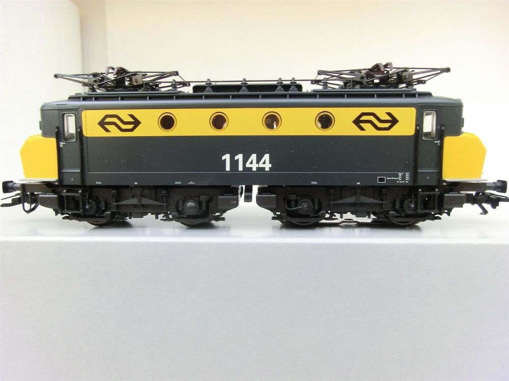 37241 Elektrolokomotive.Serie 1100 NS | Kaufen auf Ricardo