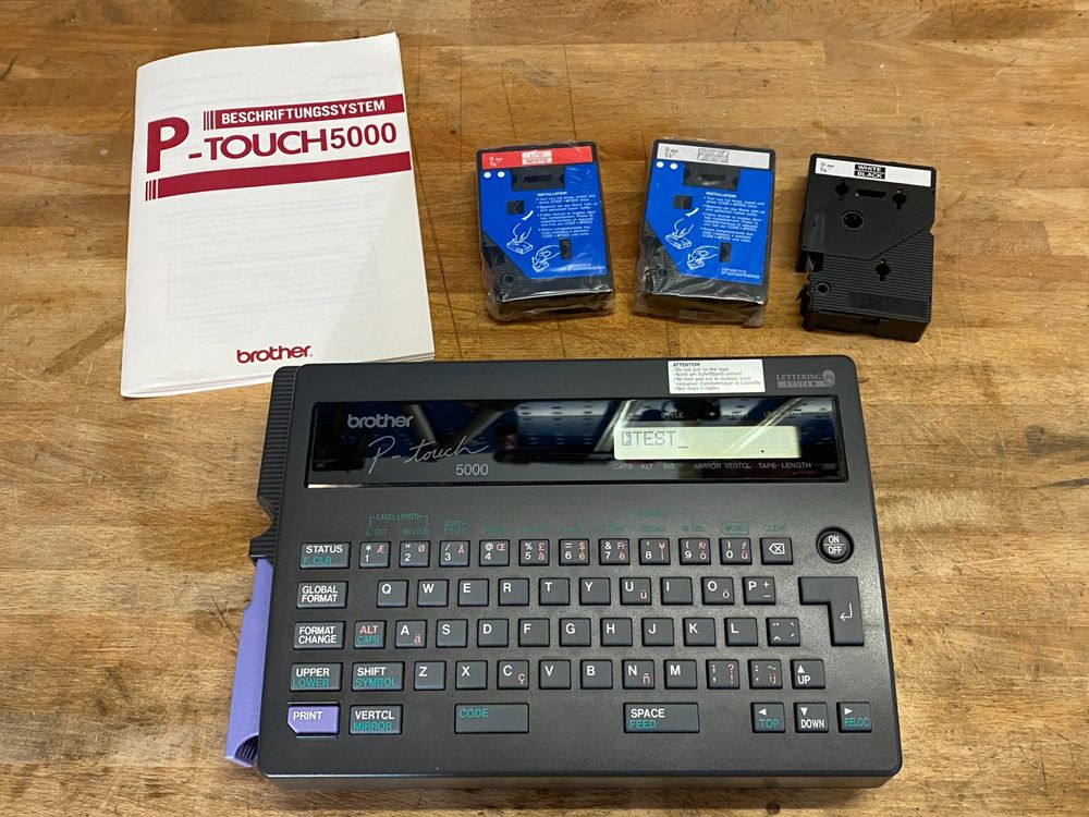 Beschriftungsgerät Brother P-Touch 5000 inkl. Schriftbänder (Gebraucht ...