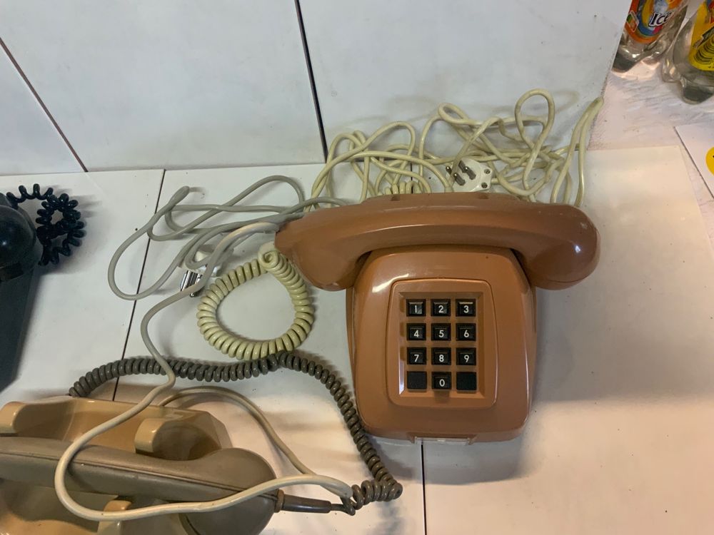 Alte Telefone (Gebraucht) in Willisau für CHF 20 – mit Lieferung auf ...