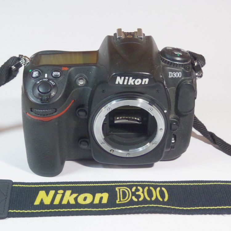Nikon D300 Body (Gebraucht) in Erlinsbach für CHF 78 – mit Lieferung ...