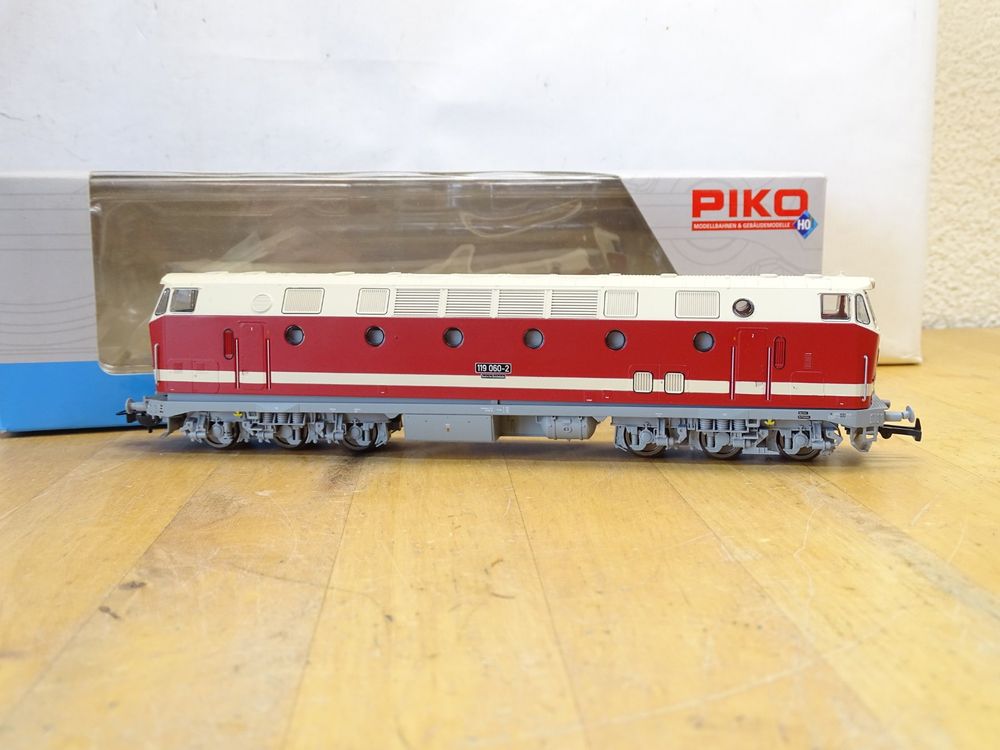 Piko 59930 Expert Diesellok BR119 060-2 Defekt, H0,GS/DC,OVP (Defekt ...