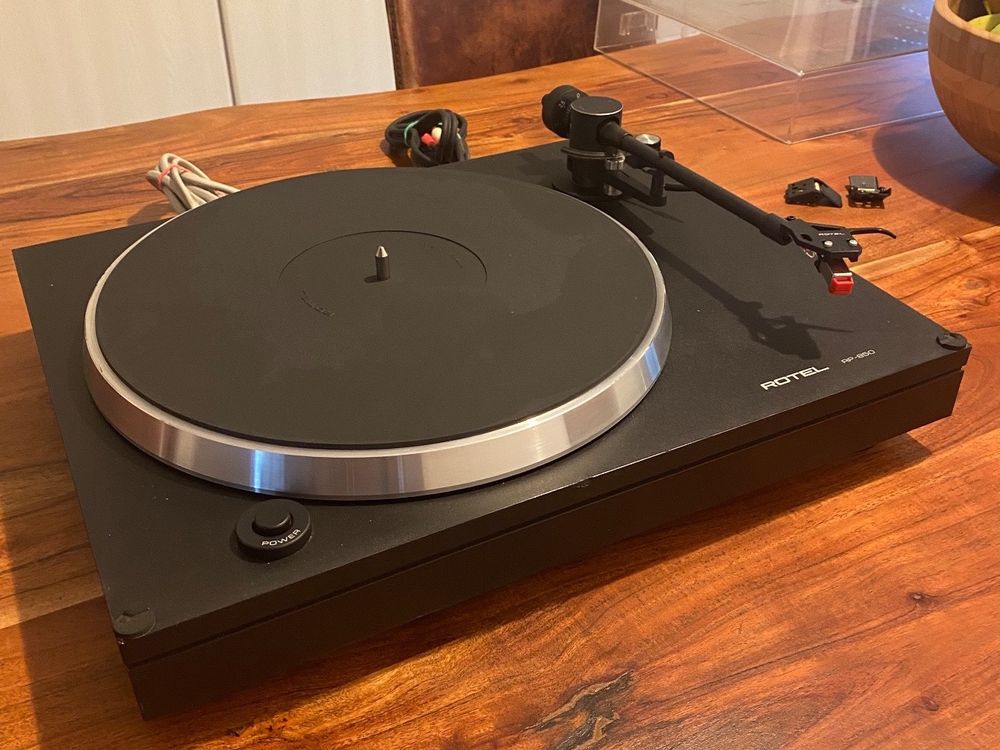 Plattenspieler Rotel RP-850 | Kaufen auf Ricardo