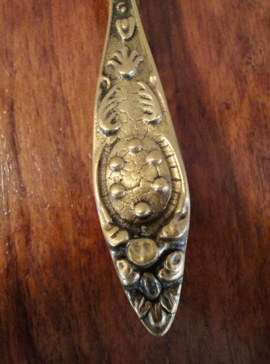 Antike Nusszange aus Messing. Top Zustand (Gebraucht) in wädenswil für ...