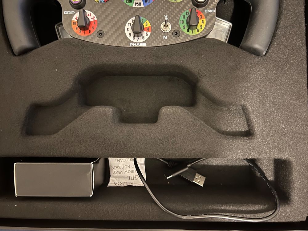 Thrustmaster Formula Wheel Add-On Ferrari SF 1000 Edition (Gebraucht ...