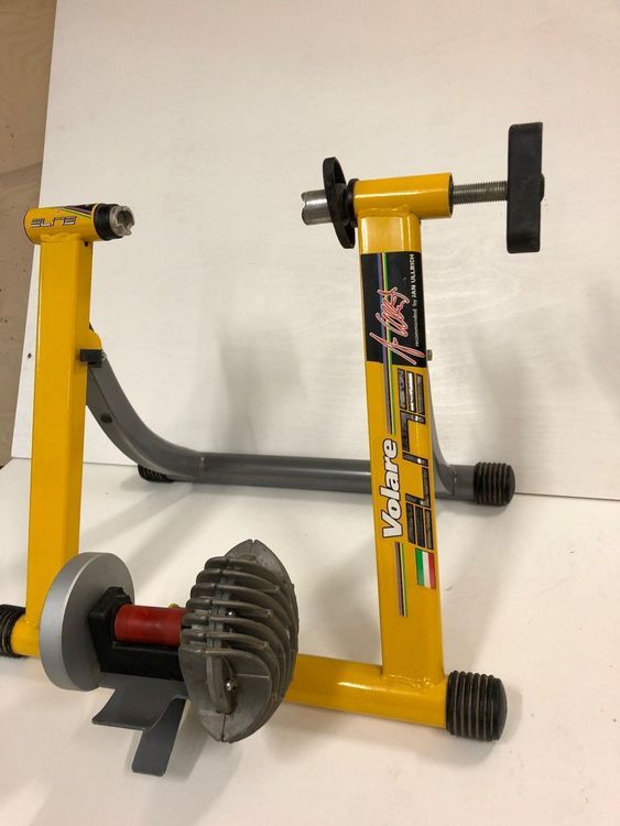Rollentrainer Elite Volare ab CHF 1.00 (Gebraucht) in Hausen am Albis ...