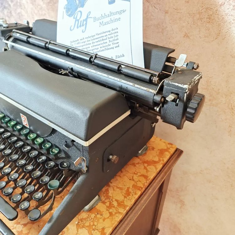 Vintage Schreibmaschine Ruf , neue Farbband | Kaufen auf Ricardo