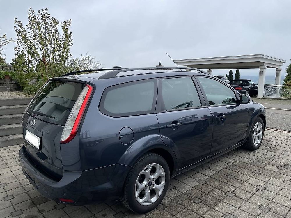 Ford Focus Kombi Gebraucht Mit Anhangerkupplung