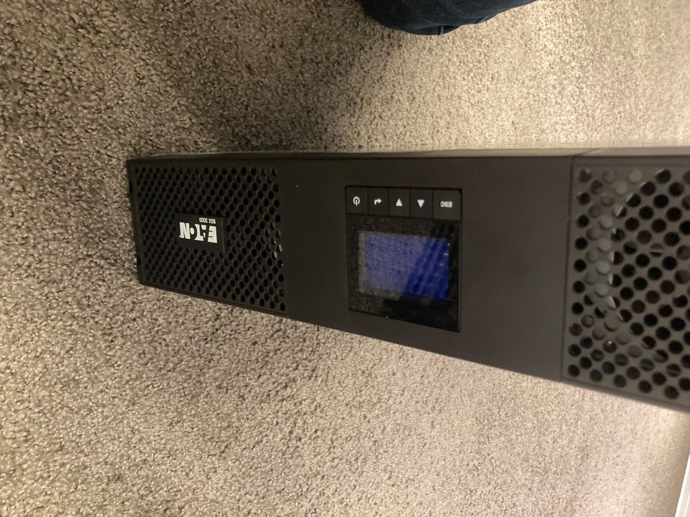 Eaton 9SX 3000i 2U Rack UPS 230V (9SX3000IR) | Kaufen auf Ricardo