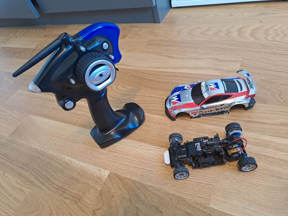 Kyosho MiniZ MR-03 in gutem Zustand inkl. Kugelgelagert (Gebraucht) in ...